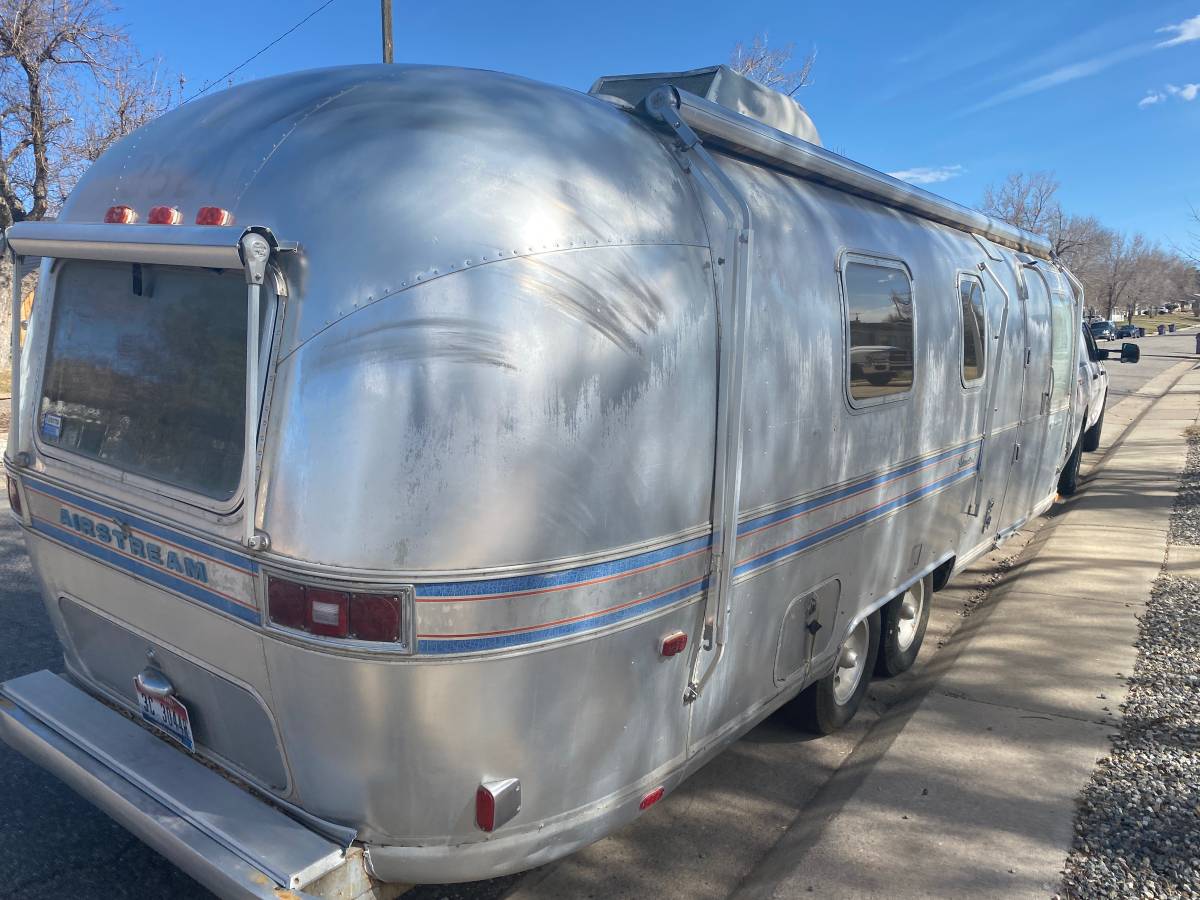 1979 AIRSTREAM Ambassador 29ft | AIRSTREAM LIFE